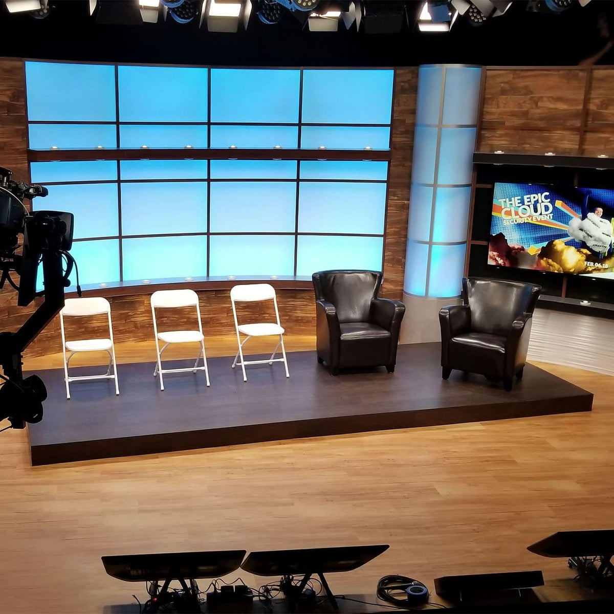 Rectangle Platform | Broadcast Set Design – TVsetdesigns.com