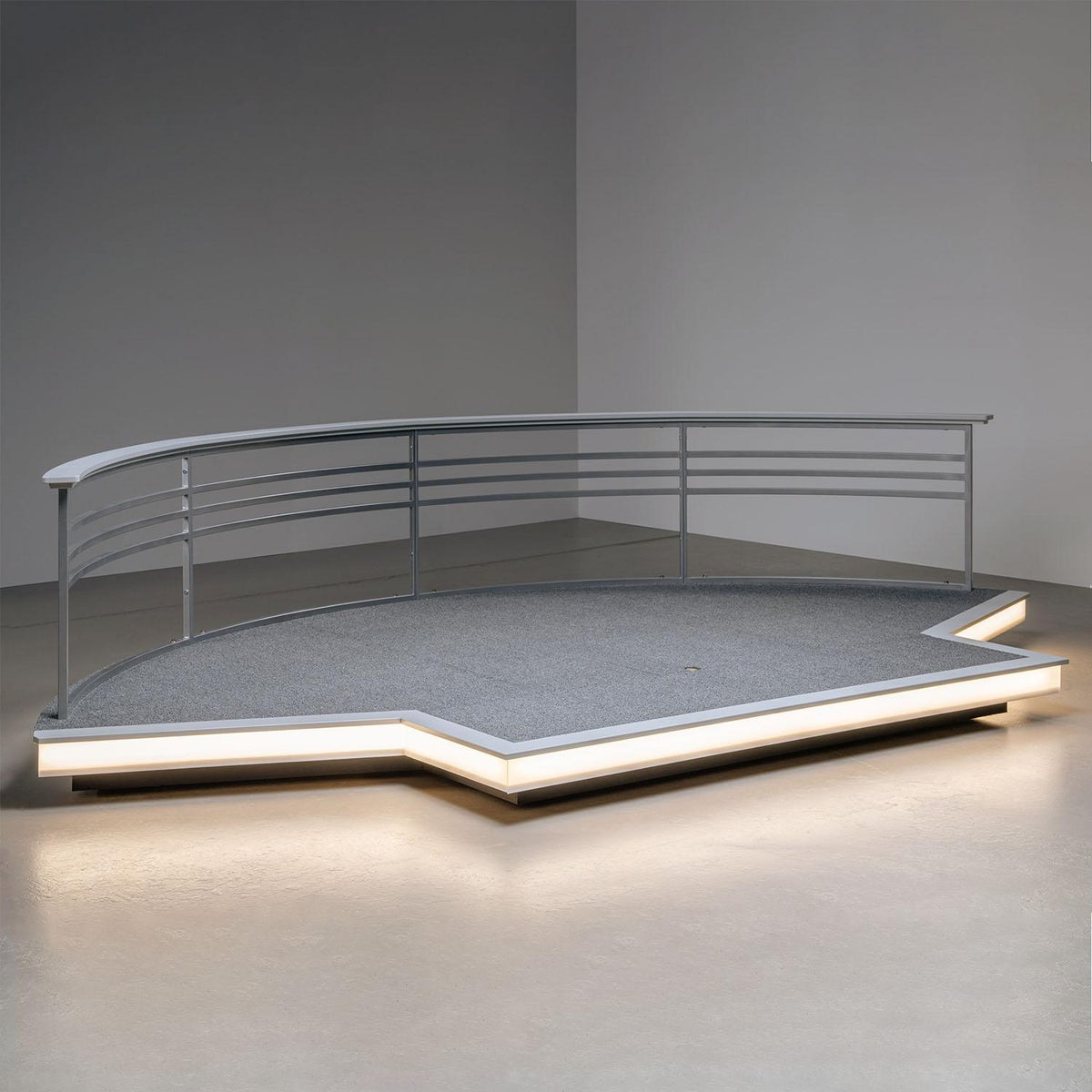 Monolith Platform | TV Studio Set Design – TVsetdesigns.com