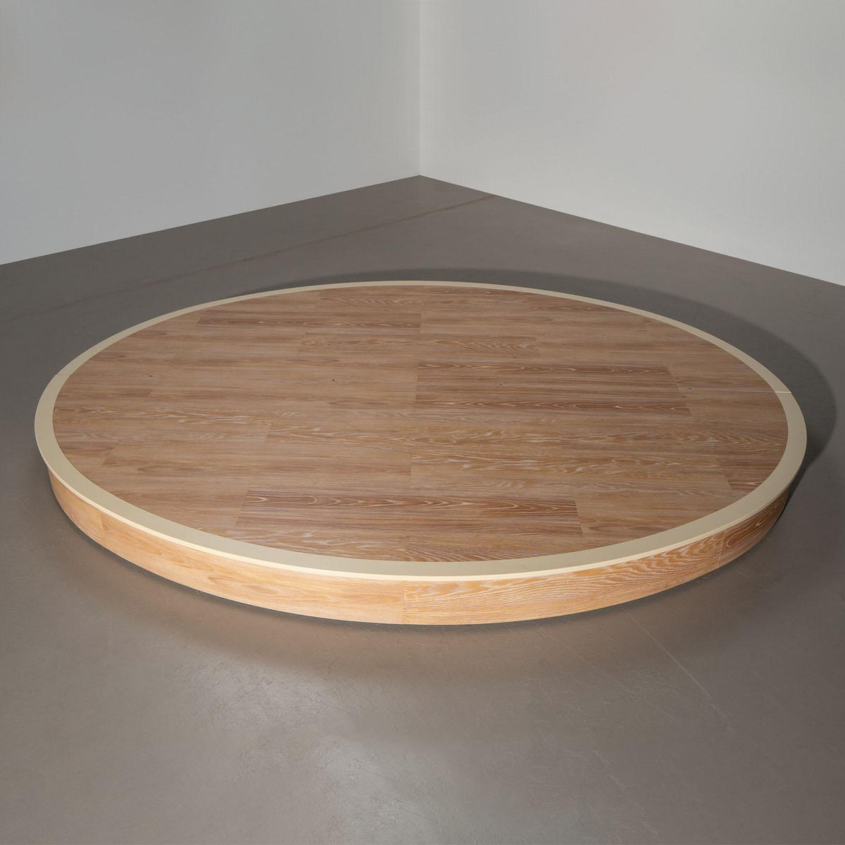 Elliptical Platform | Oval Broadcast Staging & Riser – TVsetdesigns.com